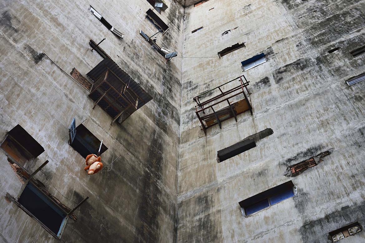President Hotel, Laurent Weyl – Galerie Umcebo